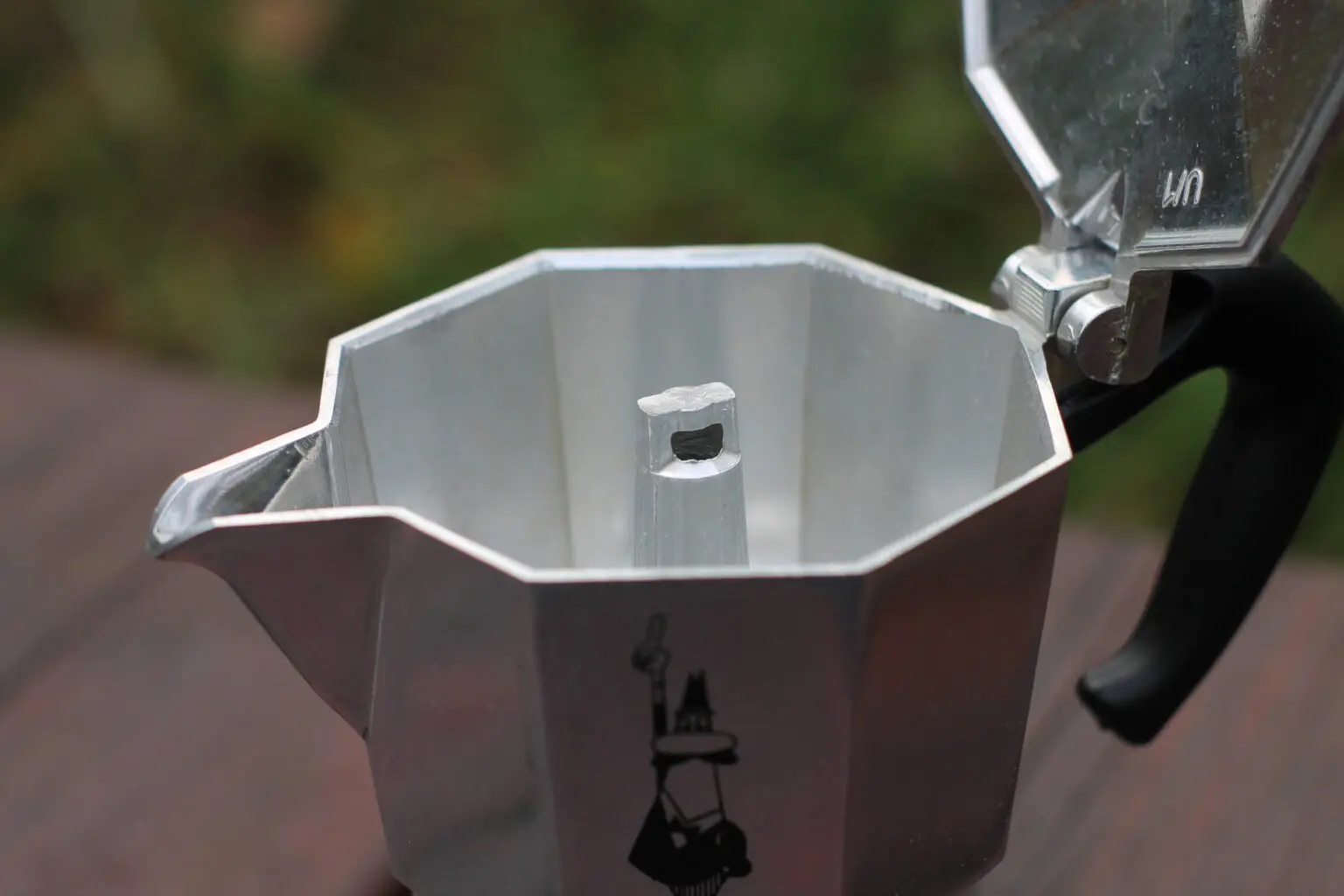 Kaffee kochen auf Tour - Tipps zur Zubereitung draußen - experience ...